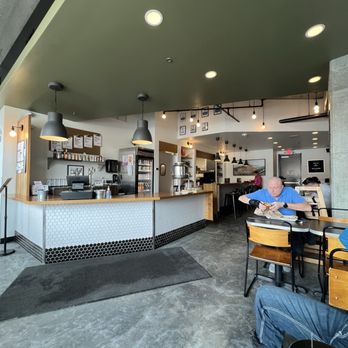 WALLY & BUCK - Updated December 2025 - 77 Photos & 124 Reviews - 319 E ...