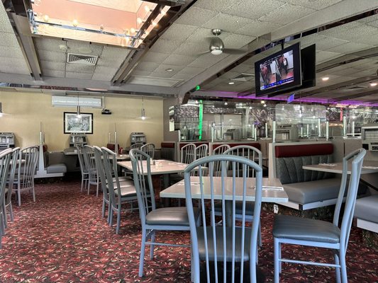 EXECUTIVE DINER - Updated January 2026 - 70 Photos & 151 Reviews - 26 ...