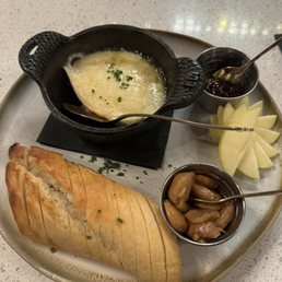 CURATE - Updated December 2025 - 182 Photos & 122 Reviews - 2930 Plaza ...