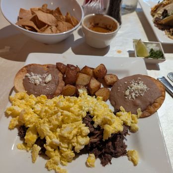 GREY MOSS INN COCINA MEXICANA - Updated December 2025 - 195 Photos ...