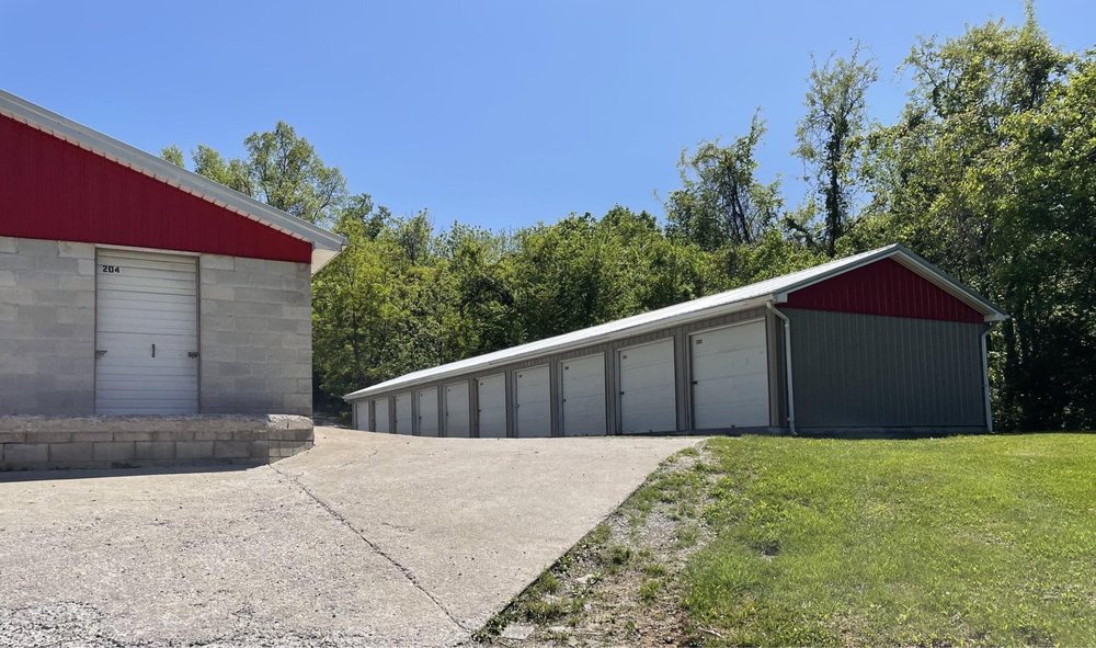 ROCKCASTLE SELF STORAGE - Updated May 2024 - 26 Photos - 100 ...