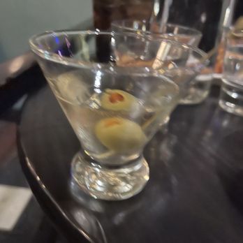 THE ROYAL ROOM - Updated January 2026 - 92 Photos & 116 Reviews - 5000 ...