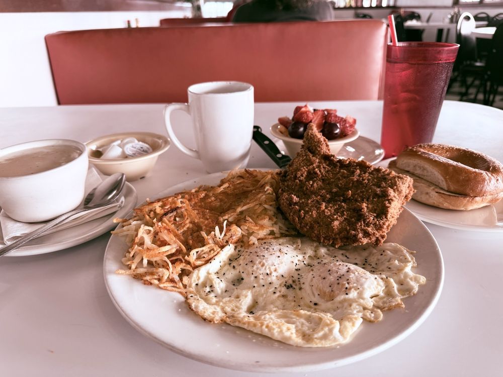 VICTOR’S DELI & RESTAURANT - Updated May 2026 - 209 Photos & 281 ...
