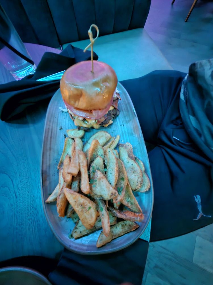 WONDERVERSE - 63 Photos & 24 Reviews - 2310 Oakbrook Ctr, Oak Brook ...