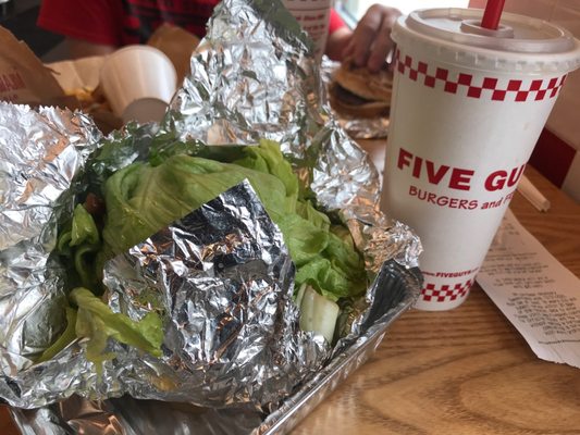 FIVE GUYS - Updated June 2024 - 30 Photos & 33 Reviews - 4302 ...