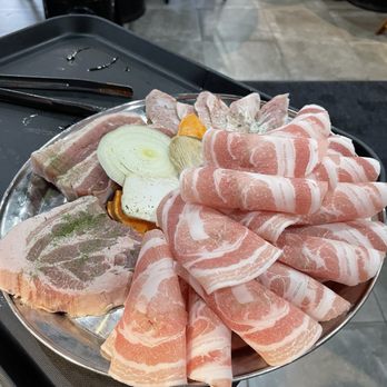 PIGYA - Updated June 2024 - 836 Photos & 406 Reviews - 3400 W 8th St ...