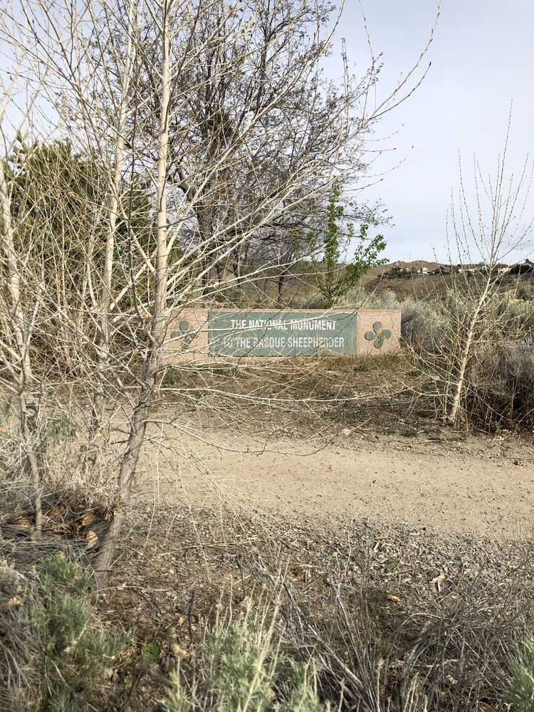 THE NATIONAL MONUMENT OF THE BASQUE SHEEPHERDER EUSKAL ARTZAIARI - 14 ...