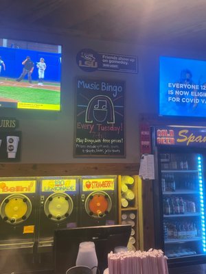 SPANKY’S DAIQUIRIS - BURBANK - Updated July 2025 - 23 Photos - 411 Ben ...