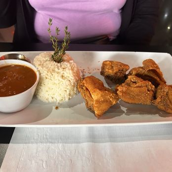 YARUMBA RESTAURANT & LOUNGE - Updated December 2025 - 559 Photos & 362 ...