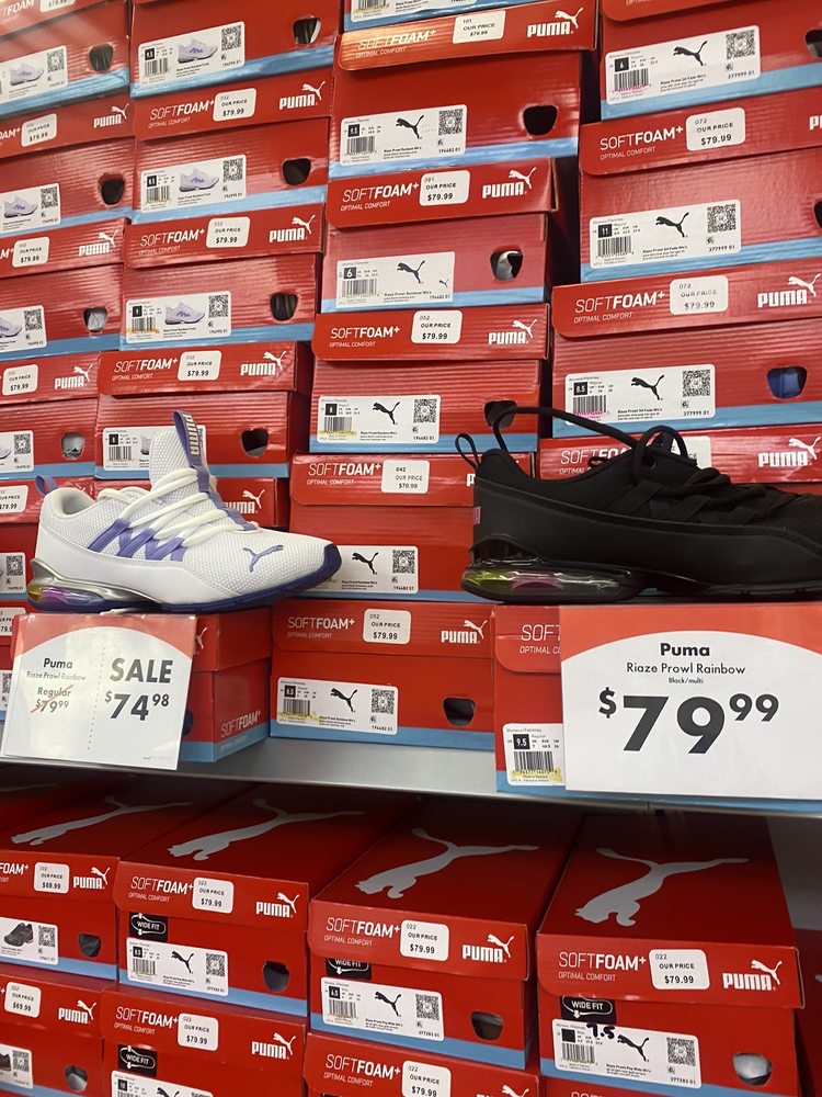 SHOE CARNIVAL - Updated May 2024 - 40 Photos - 4901 Outer Lp ...