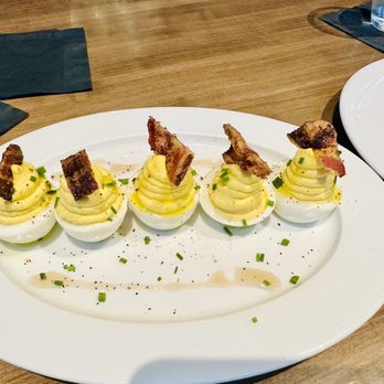 ENTOURAGE - Updated June 2024 - 255 Photos & 112 Reviews - 796 Illinois ...