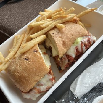 MONEYLINE PIZZA & BAR - Updated October 2025 - 1354 Photos & 1029 ...