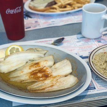 ROUTE 61 DINER - Updated November 2025 - 74 Photos & 80 Reviews - 3455 ...