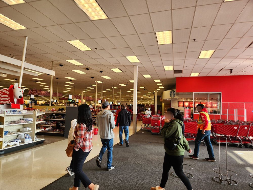 TARGET - Updated September 2025 - 488 Photos & 324 Reviews - 2300 Park ...
