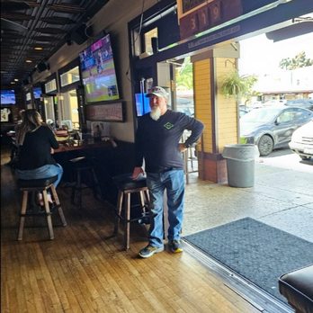 MCGREGOR’S BAR AND GRILL - Updated March 2025 - 432 Photos & 666 ...