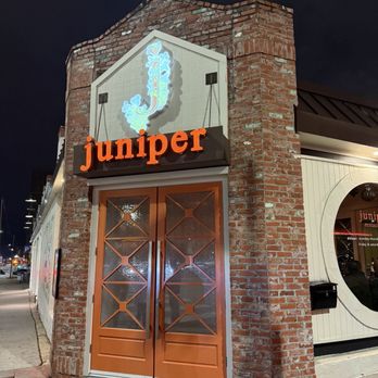 JUNIPER - Updated April 2025 - 580 Photos & 375 Reviews - 324 E 3rd St ...
