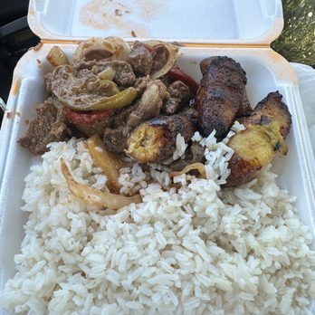 LA LECHONERA - Updated October 2025 - 22 Reviews & 37 Photos - 1370 E ...