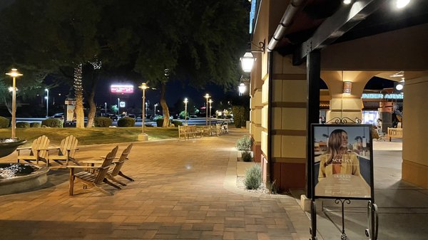 OUTLETS NORTH PHOENIX - Updated December 2024 - 144 Photos & 151 ...