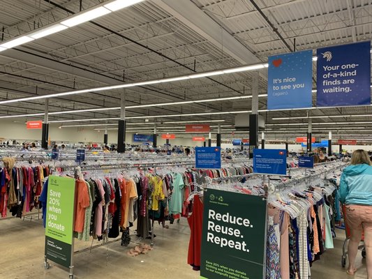 UNIQUE - Updated December 2025 - 290 Photos & 321 Reviews - 2956 ...