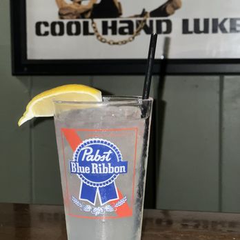 RUSTY CAN - Updated June 2024 - 296 Photos & 524 Reviews - 6 Fruit St ...