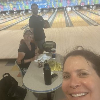 PARKWAY BOWL - Updated December 2025 - 164 Photos & 323 Reviews - 1280 ...