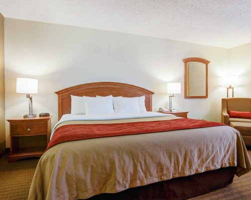 COMFORT INN MUSKOGEE NEAR MEDICAL CENTER - Updated June 2024 - 18 ...