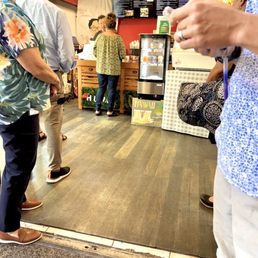 HUMU DELI & JUICE - Updated June 2025 - 229 Photos & 118 Reviews - 201 ...