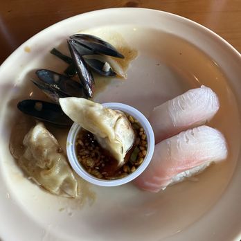 FEAST BUFFET - Updated November 2025 - 68 Photos & 39 Reviews - 3125 S ...