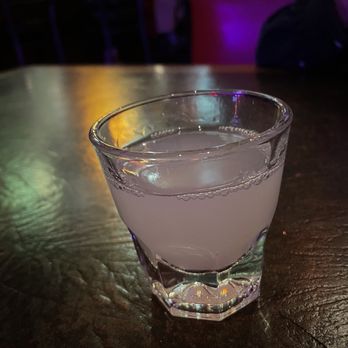 CROW BAR - Updated September 2025 - 43 Photos & 123 Reviews - 3954 N ...