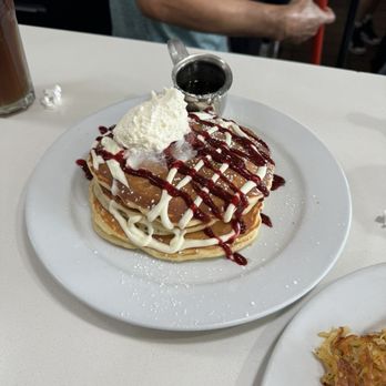 BEA BEA’S - Updated July 2024 - 5120 Photos & 4536 Reviews - 353 N Pass ...