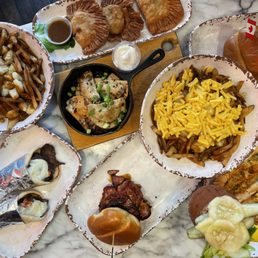 KOOKY CANUCK - Updated May 2025 - 725 Photos & 818 Reviews - 87 S 2nd ...