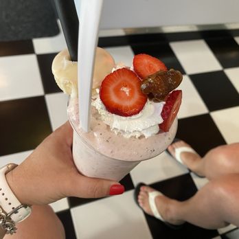 GREAT SHAKES - Updated November 2024 - 2344 Photos & 1865 Reviews - 160 ...