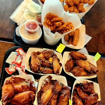 SOCAL WINGS - CARSON - Updated September 2024 - 94 Photos & 100 Reviews ...