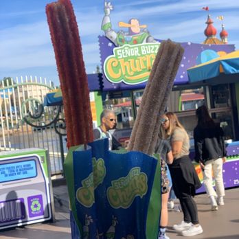 SENOR BUZZ CHURROS - Updated December 2024 - 30 Photos & 17 Reviews ...