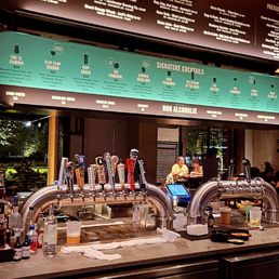 TIME OUT MARKET BOSTON - Updated October 2025 - 1169 Photos & 484 ...