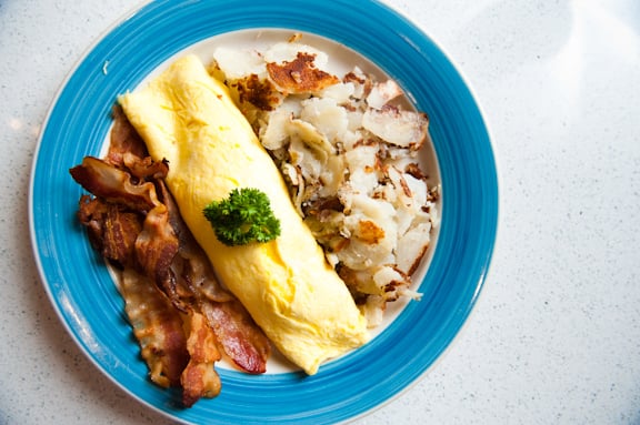 FISHTOWN DINER - Updated June 2024 - 130 Photos & 249 Reviews - 2424 E ...