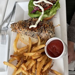 RED 36 - Updated October 2025 - 1281 Photos & 1068 Reviews - 2 ...