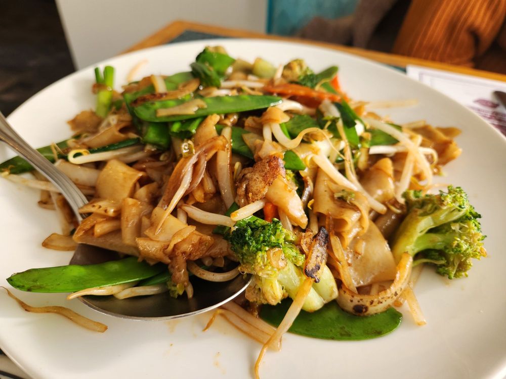 GOLDEN CHOPSTIX - Updated January 2026 - 246 Photos & 130 Reviews - 62 ...