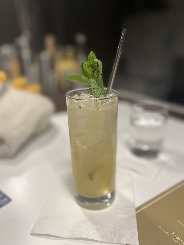 THIRD PLACE LOUNGE - Updated January 2026 - 61 Photos & 13 Reviews ...