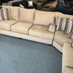 URNER’S - THE OUTLET STORE - Updated January 2026 - 19 Photos - 5400 ...