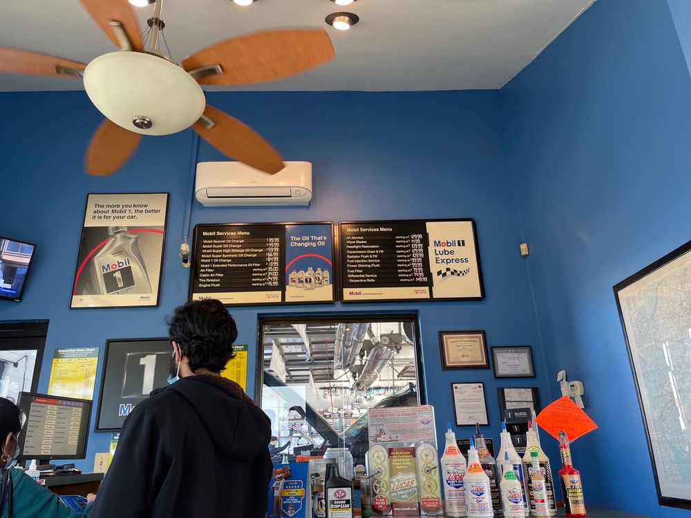 MOBIL 1 LUBE EXPRESS - 13 Photos & 40 Reviews - Oil Change Stations ...