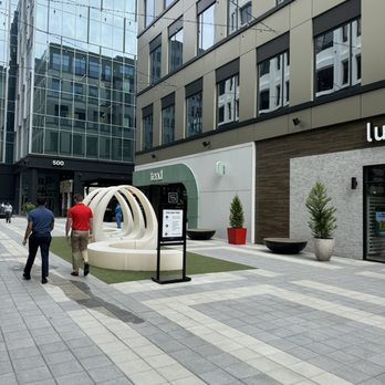 COLONY SQUARE - Updated December 2025 - 173 Photos & 63 Reviews - 1197 ...