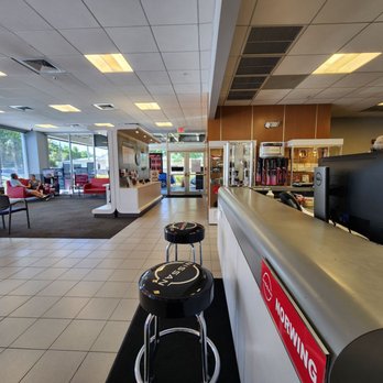 AUTONATION NISSAN MIAMI - Updated October 2025 - 41 Photos & 158 ...