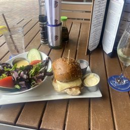 DIVE BAR RESTAURANT - Updated September 2025 - 632 Photos & 535 Reviews ...