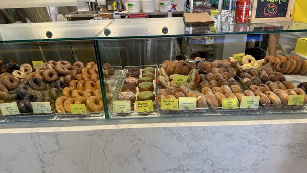 LEE’S DONUTS - Updated December 2025 - 39 Photos - 1 Water Street ...