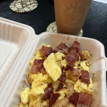 MEADOWLARK BAKERY & CAFÉ - Updated September 2024 - 56 Photos & 34 Reviews - 1414 Old York Rd ...