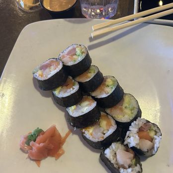 SUSHI BLUES CAFE - Updated December 2025 - 320 Photos & 585 Reviews ...