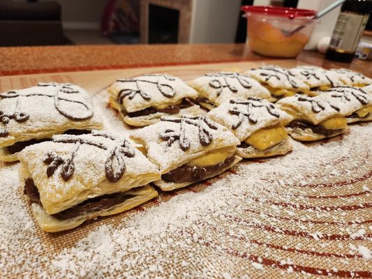 TASIA’S YUMMY PUFFIES - Updated December 2025 - 11 Photos - Paradise ...