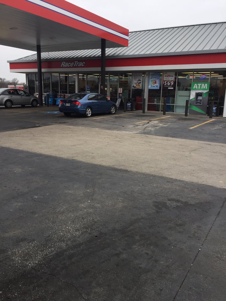 RACETRAC PETROLEUM - 4010 S Belt Line Rd, Grand Prairie, Texas - Gas ...
