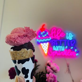 MOO THRU - HERNDON - Updated November 2024 - 63 Photos & 30 Reviews ...